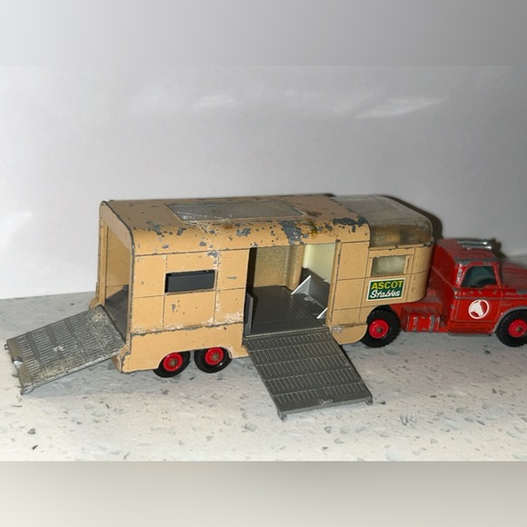 MATCHBOX | Toys | Vintage 967 Matchbox King Size Dodge Horse Trailer ...